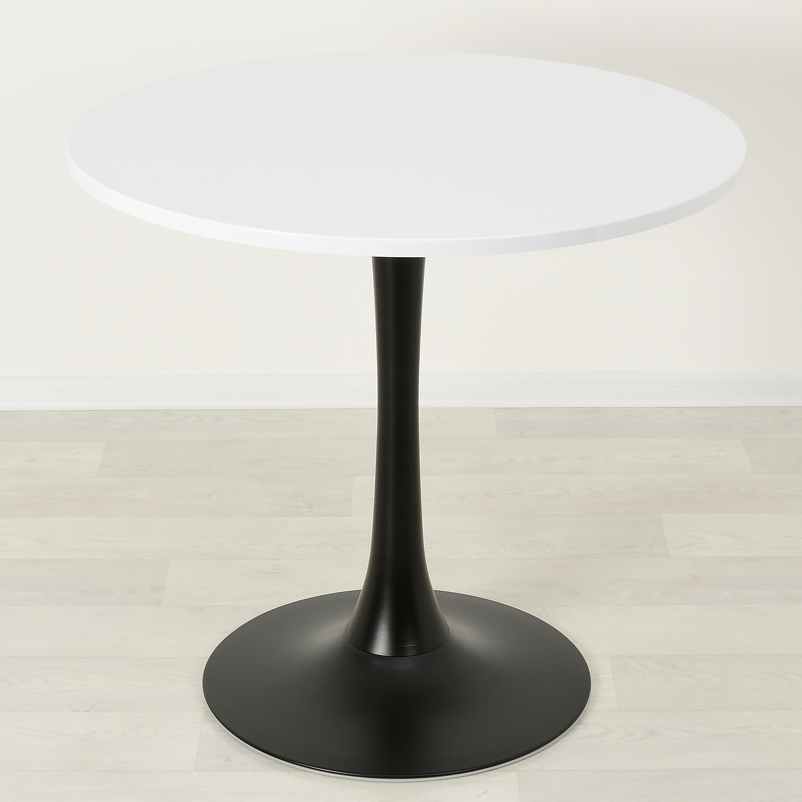 Кухонный стол Mebel Apartment Tulip 18 белый/черный D90