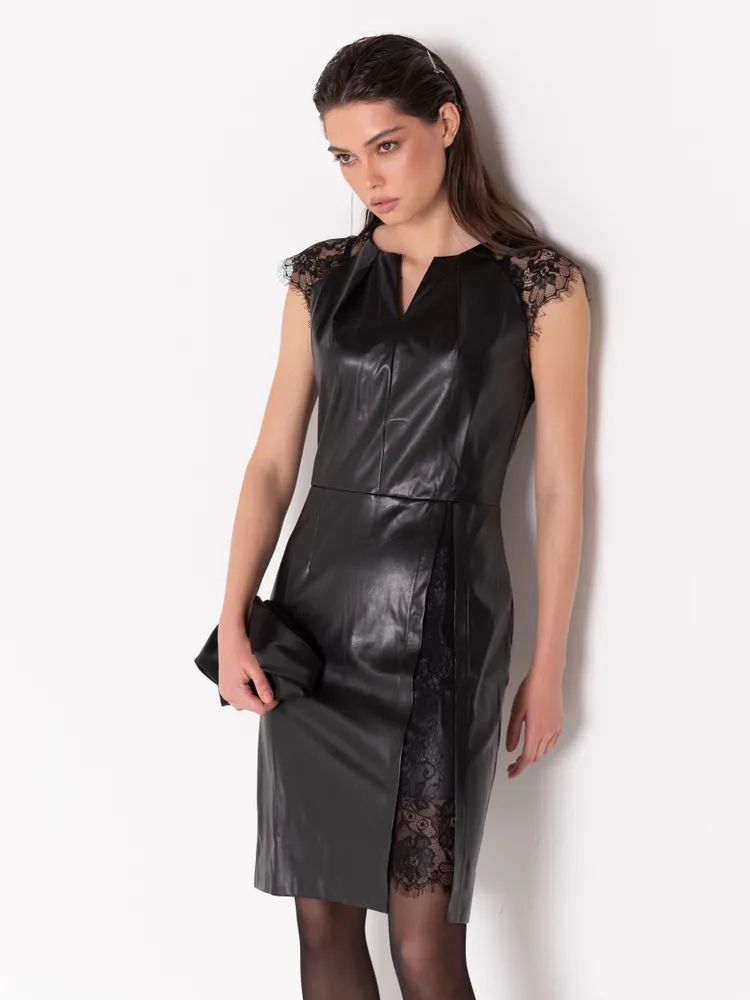 Платье женское Vera Nova 01-279 черное 42 RU