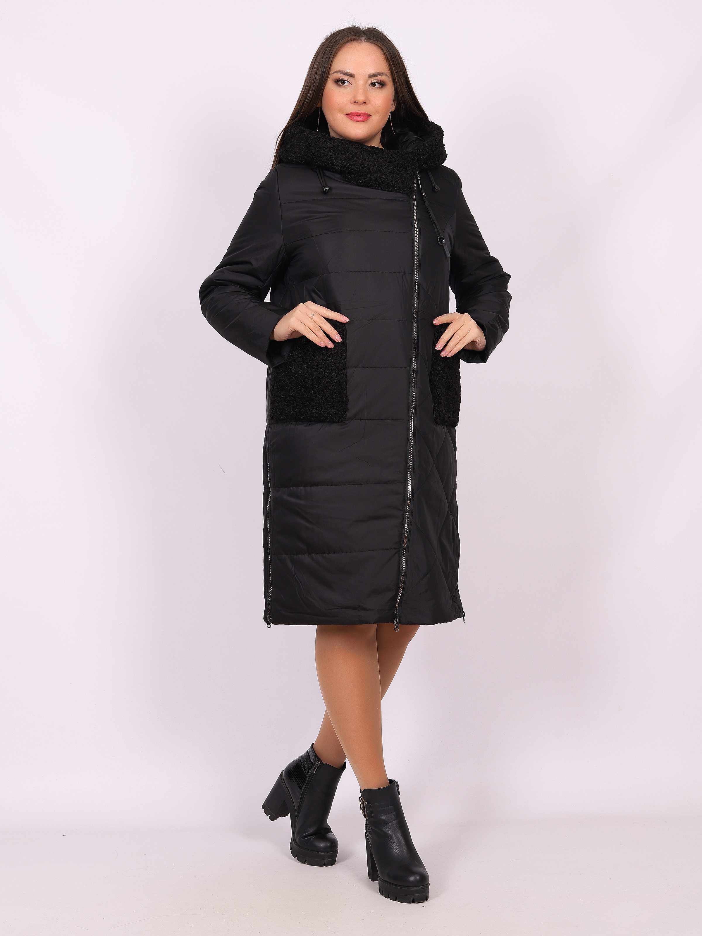Пальто женское Louren Wilton 91176 черное 50 RU