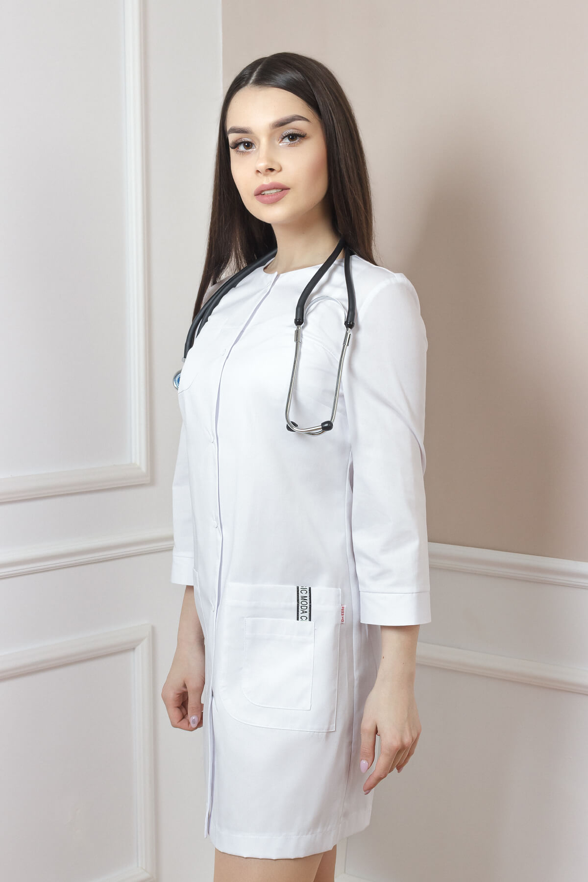 Халат медицинский женский Dr.Elite укороченный белый 44 RU