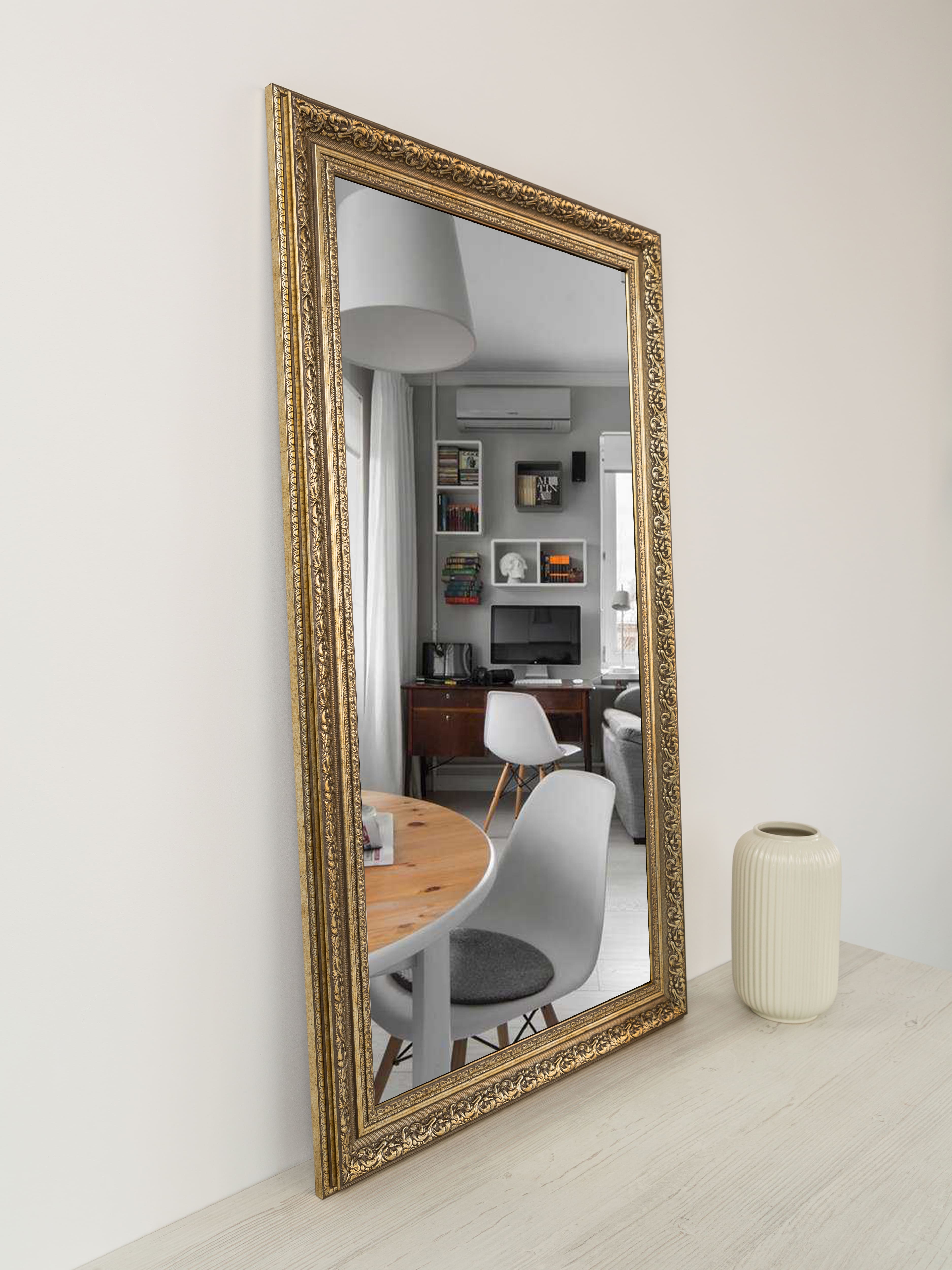Зеркало настенное ЗеркалоОК 50х70 в серебряной раме