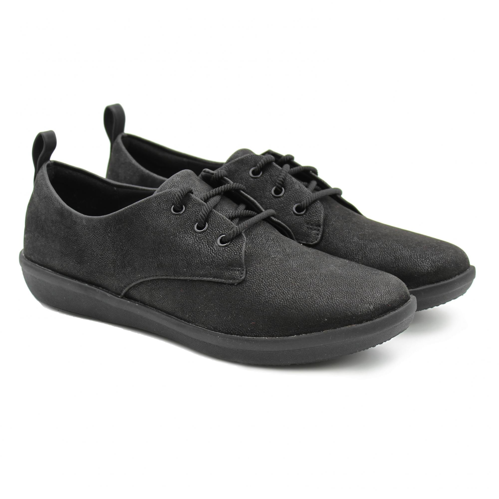 Полуботинки женские Clarks черные 36 EU