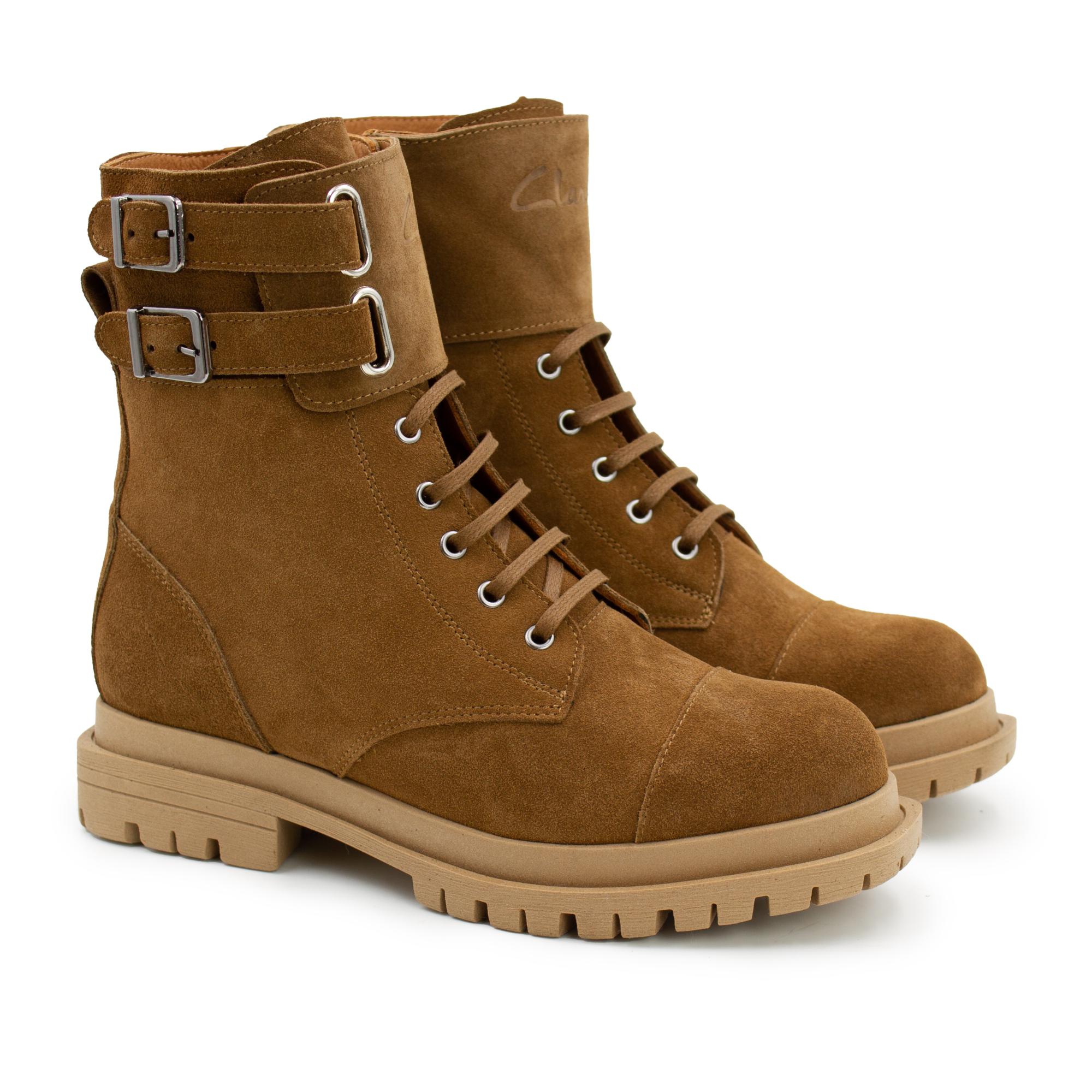 Ботинки женские Clarks 2220500 коричневые 38 EU