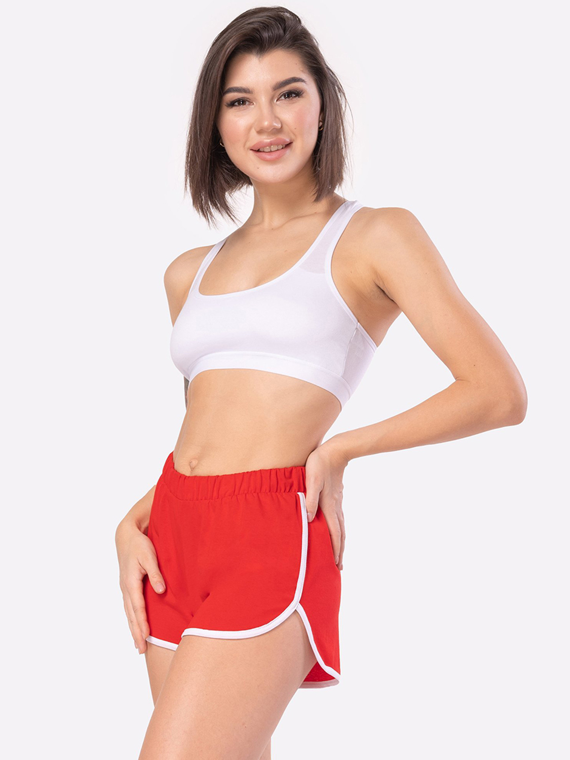 Cпортивные шорты женские HappyFox 600 красные 48 RU
