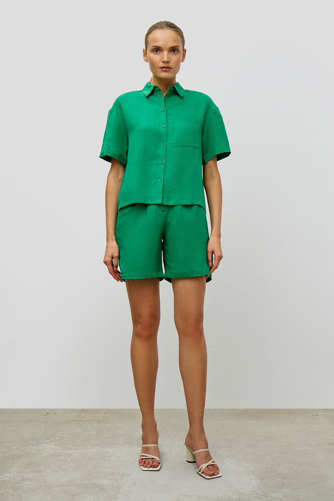 Повседневные шорты женские Baon B3223020 зеленые L