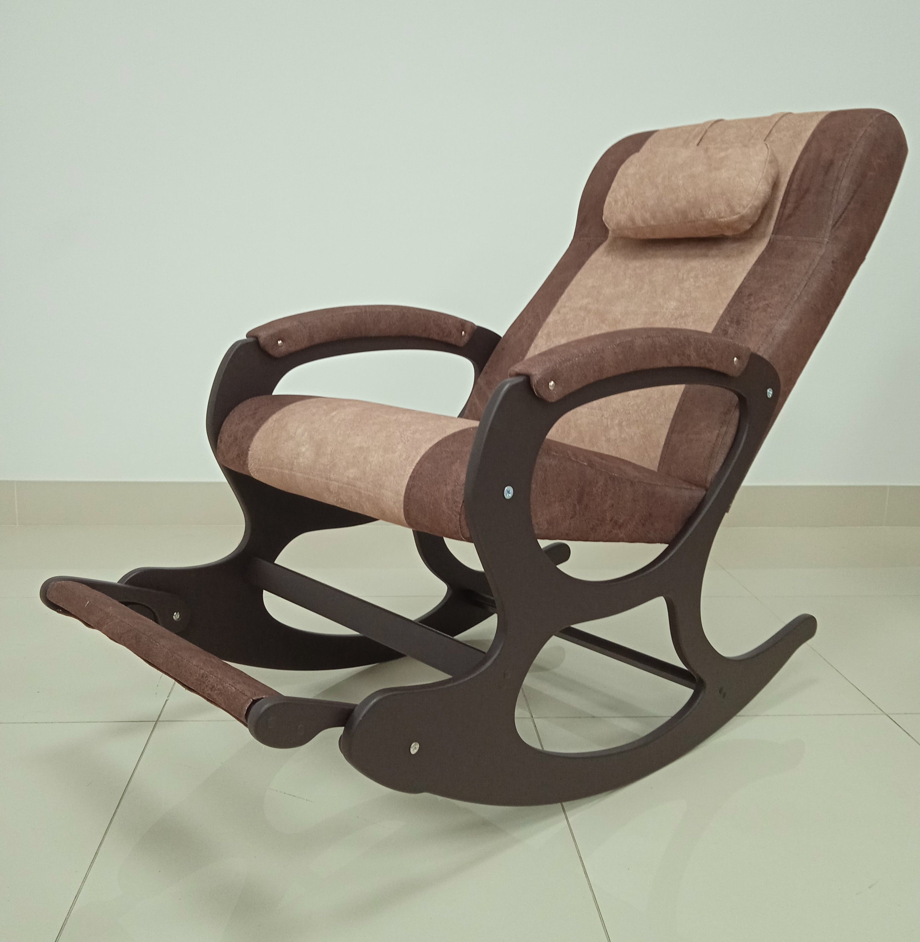 Кресло-качалка с подножкой ЗАКАЧАЕШЬСЯ Велюр TIBET, COCOA R022